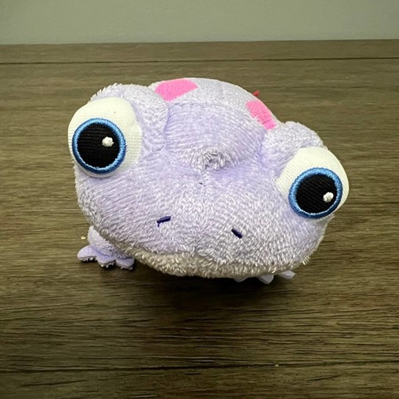 Disney | Toys | Disney Frozen 2 Bruni The Fire Spirit Salamander Mini ...